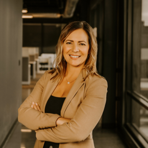 Member Spotlight | Angela Kallay - Century 21 Benefit Realty - CARW
